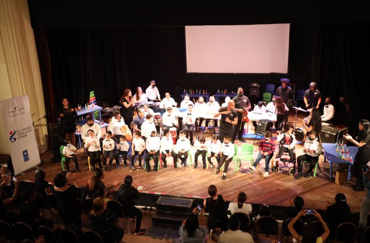 Niños especiales estimulan su talento musical – Panamá en Minutos